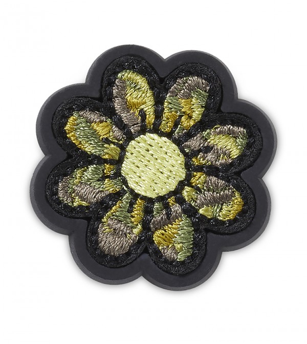 Crocs | Camo Flower Patch | Crocs