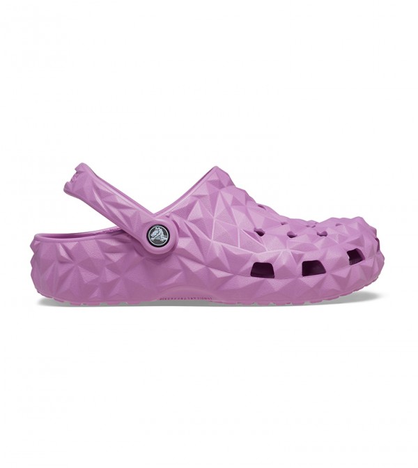 Crocs | Classic Geometric Clog | Crocs